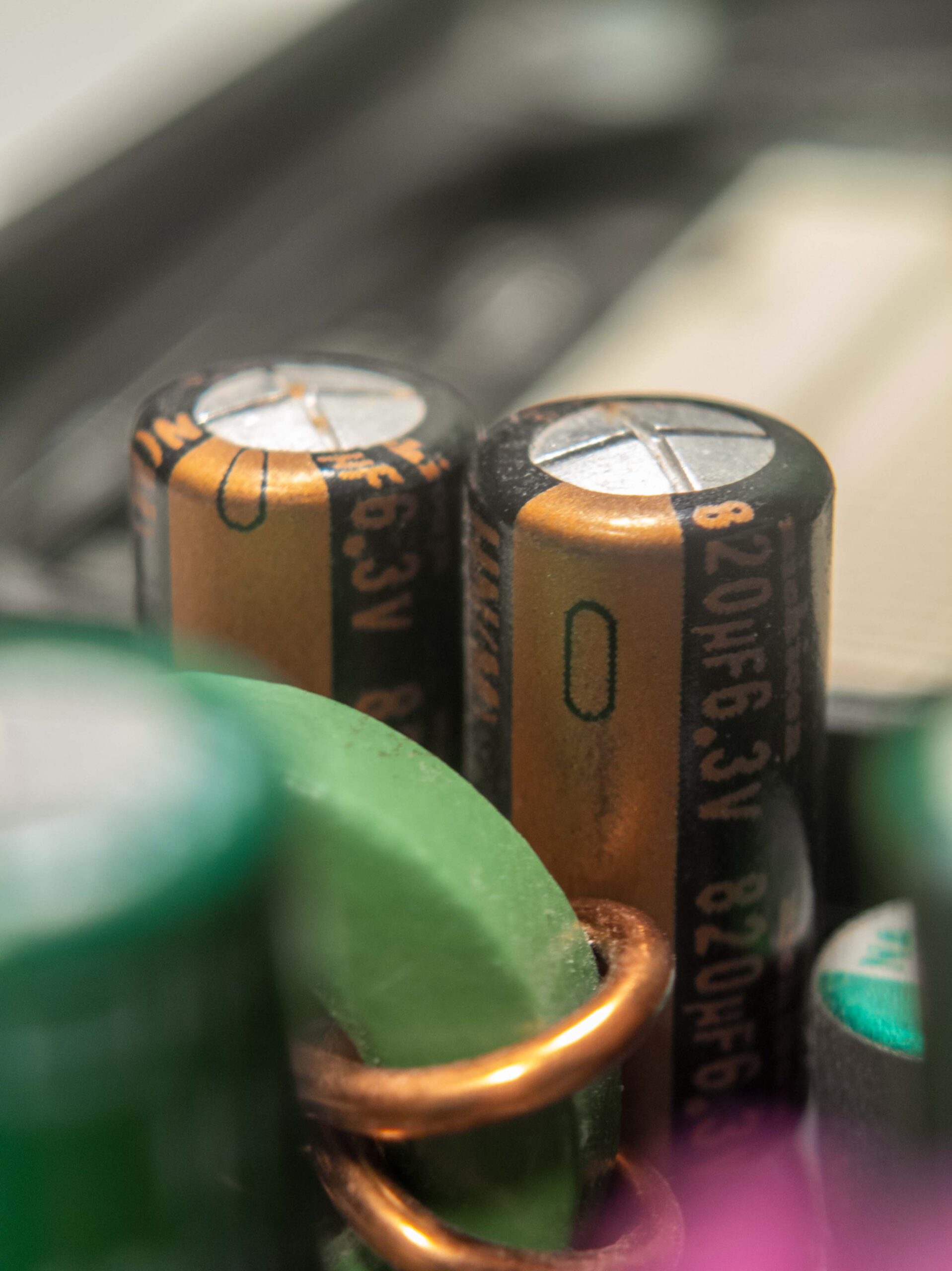 Recapping electronics ultimate guide - Thundertronics